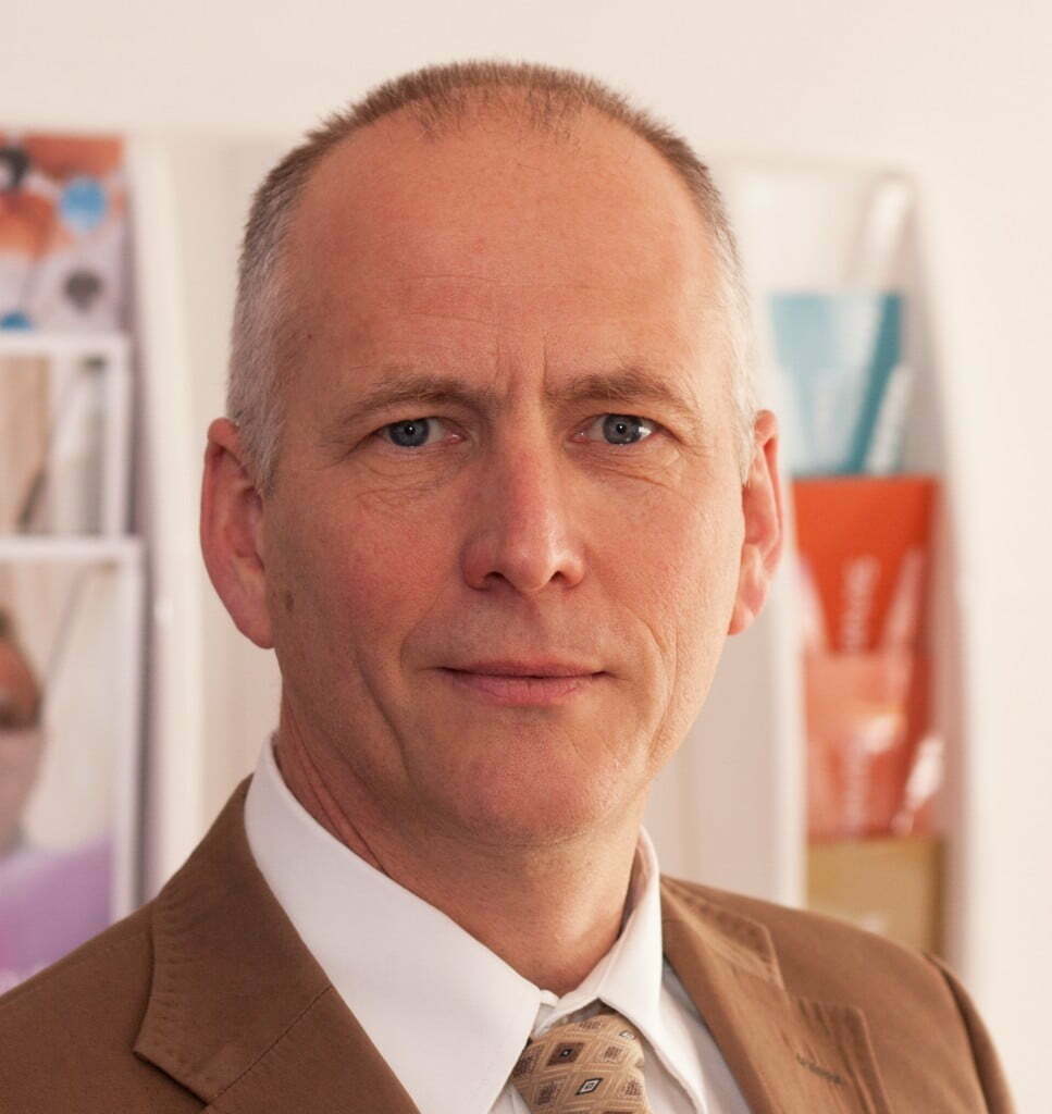 Eric Karran - SAB member - Alzheimer's Research UK - JPND ...